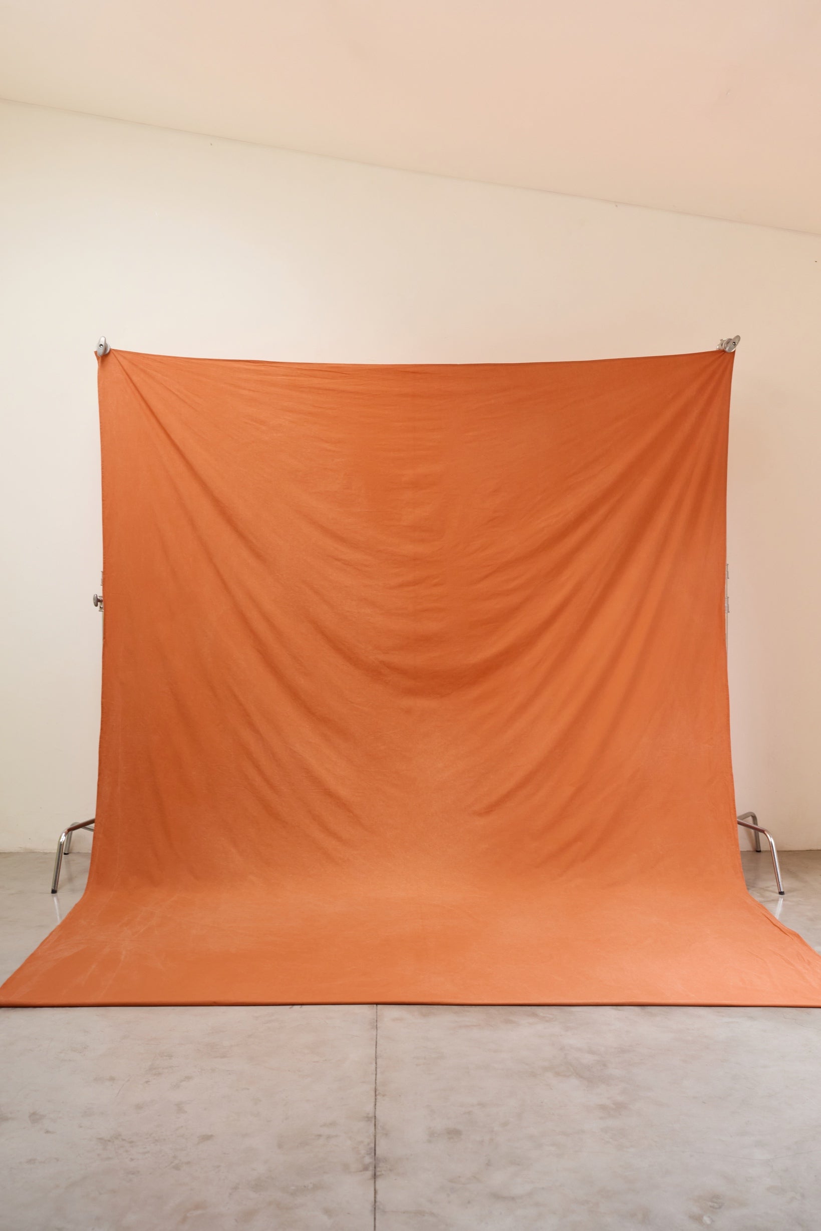 [3x5m] Cotton Backdrop Tangerine – Tio Backdrop
