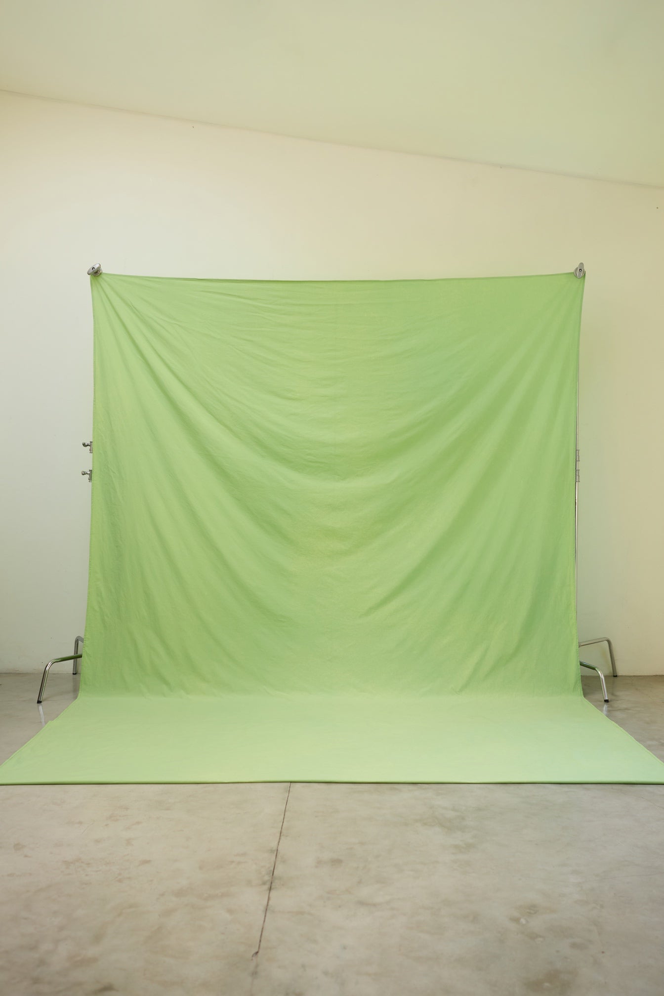 [3x5m] Cotton Backdrop Apple Green – Tio Backdrop